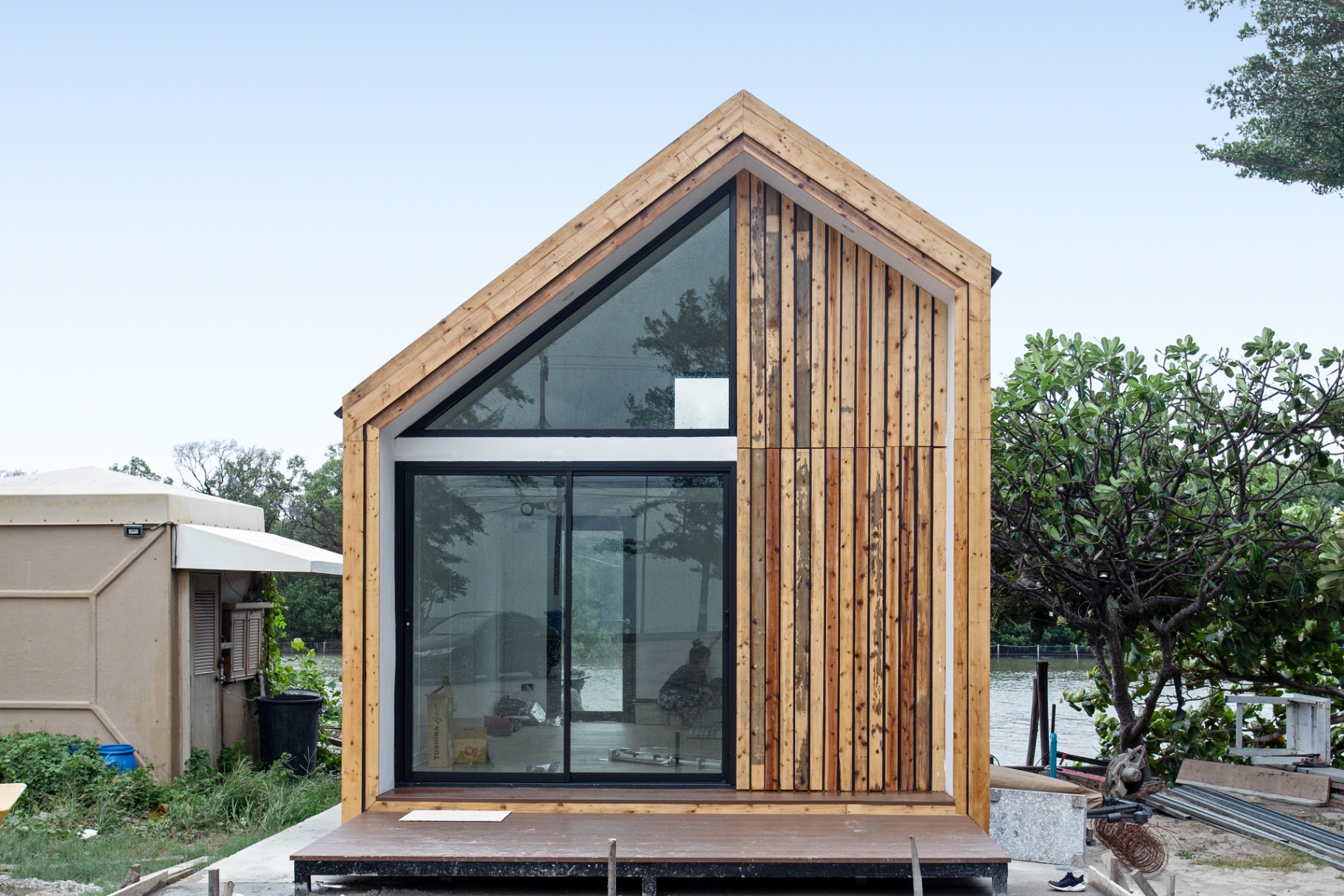 PMH | Premium House
