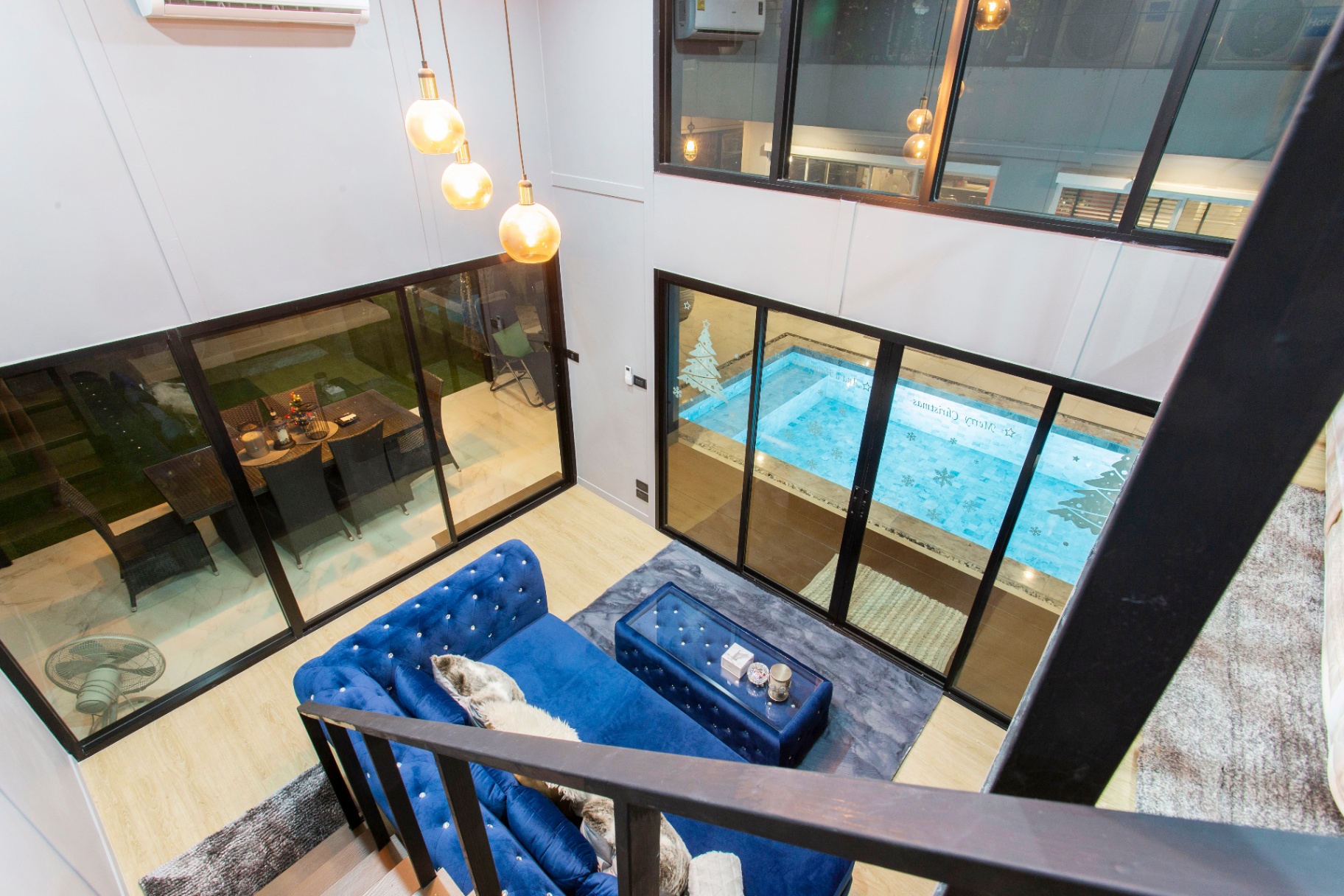 PMH | Premium House
