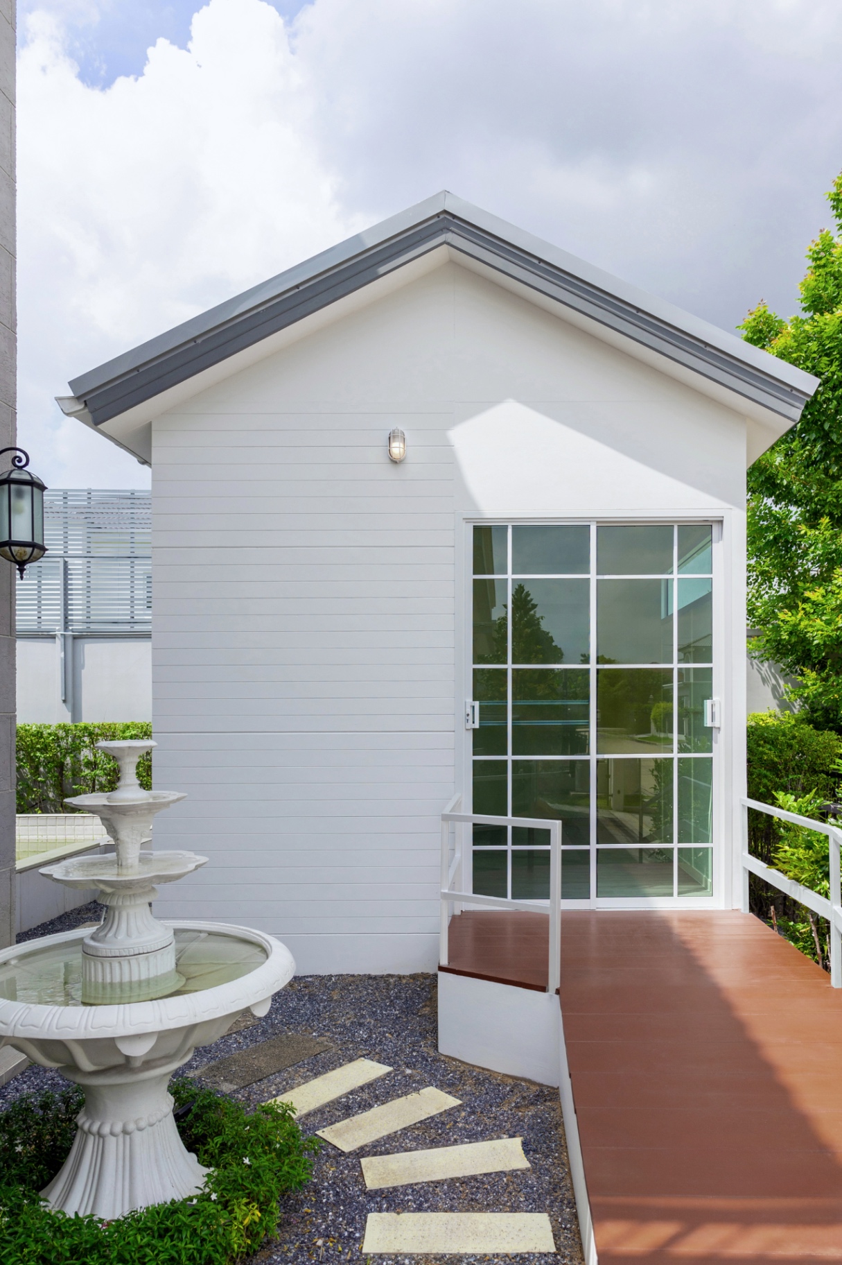 PMH | Premium House